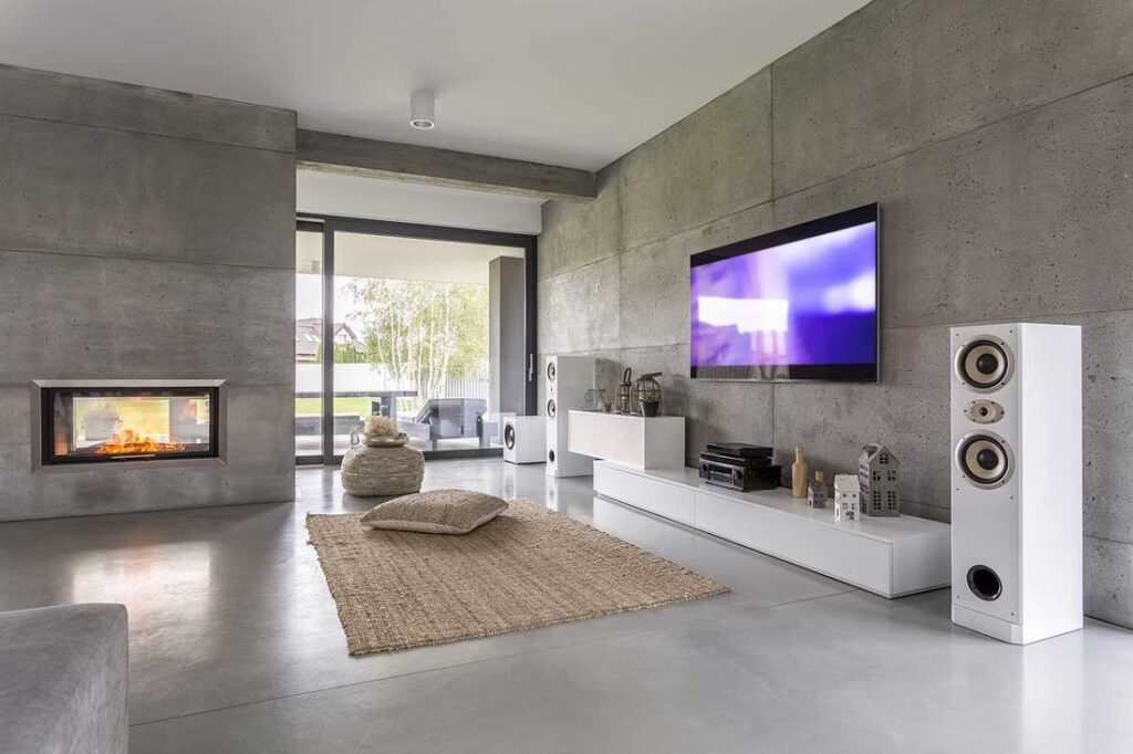 7 Desain Interior Ruang TV Yang Homey | Haqeem Group